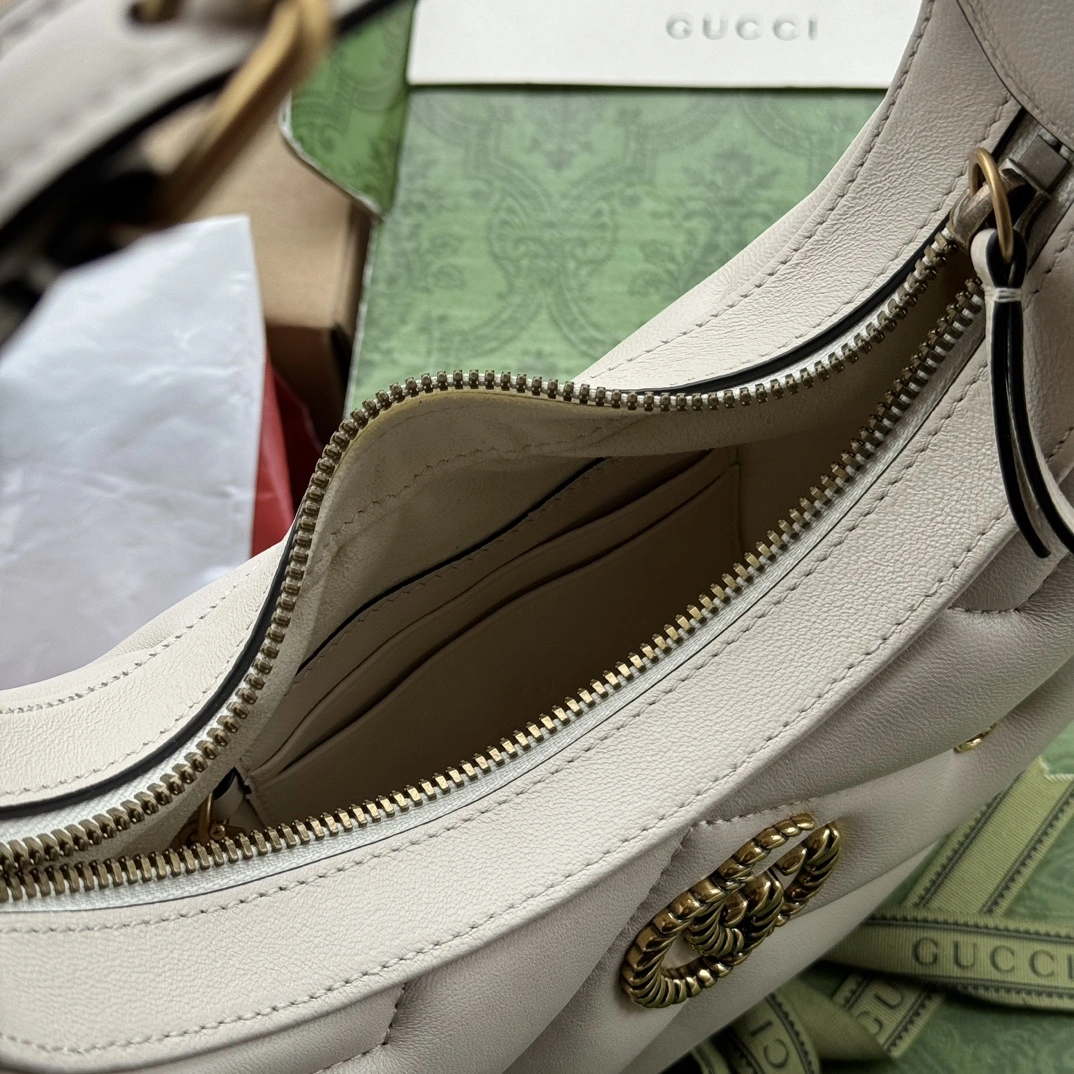 High fidelity Gucci Hobo Bags