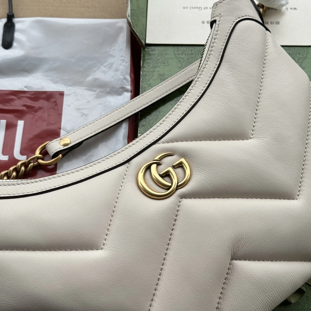 Accurate model Gucci Hobo Bags