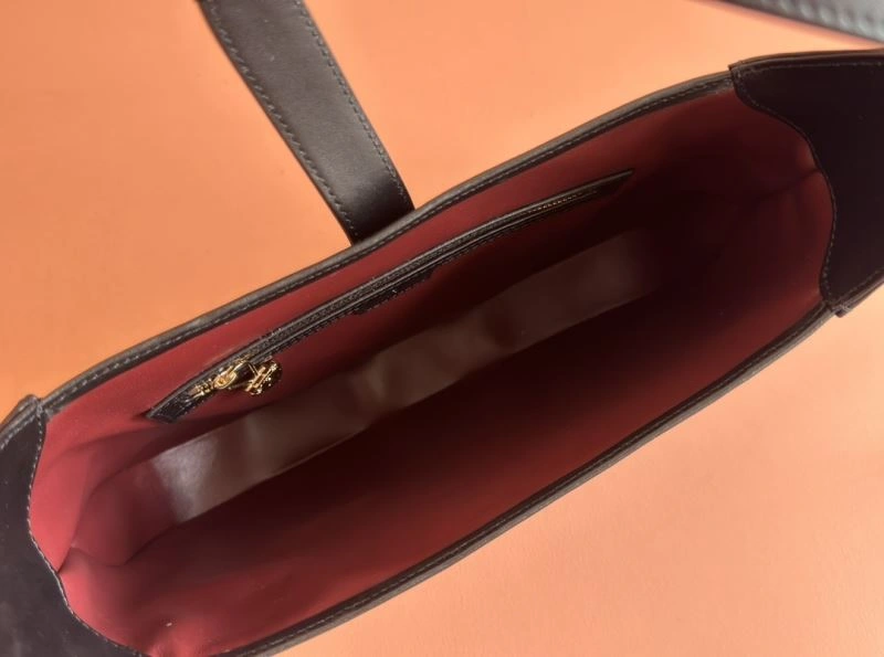 Inexpensive Gucci Hobo Bags