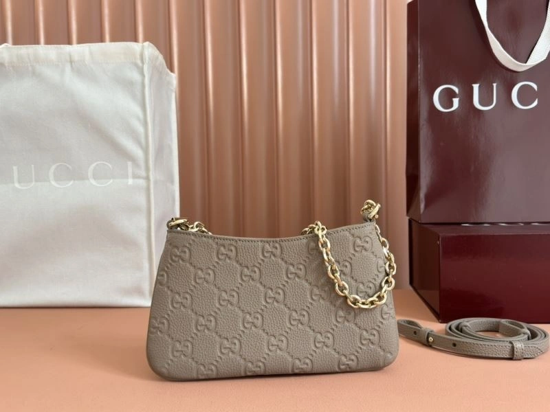 Gucci Hobo Bags