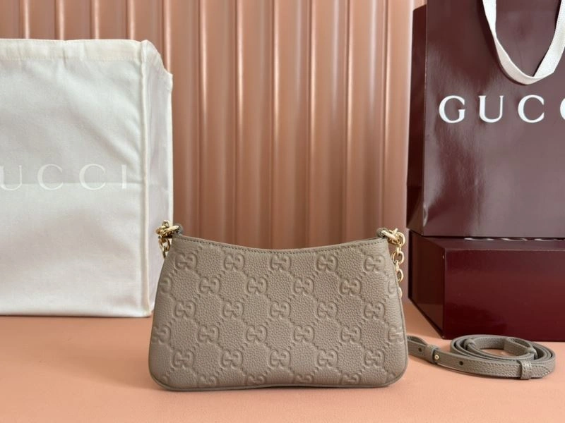 Low-cost Gucci Hobo Bags