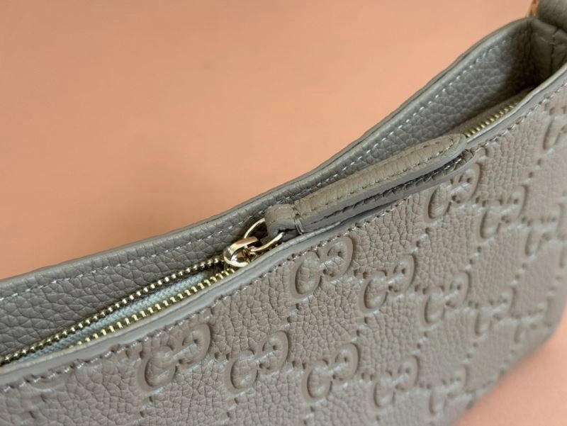 Low-cost Gucci Hobo Bags