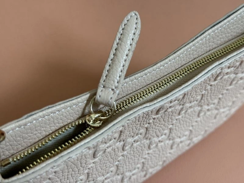 Reasonably priced Gucci Hobo Bags