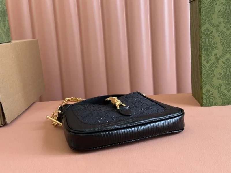 Discounted Gucci Hobo Bags