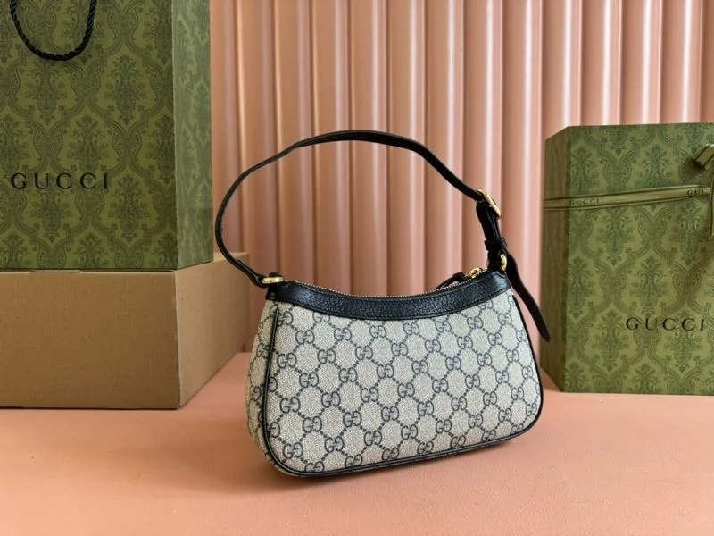 Accurate model Gucci Hobo Bags