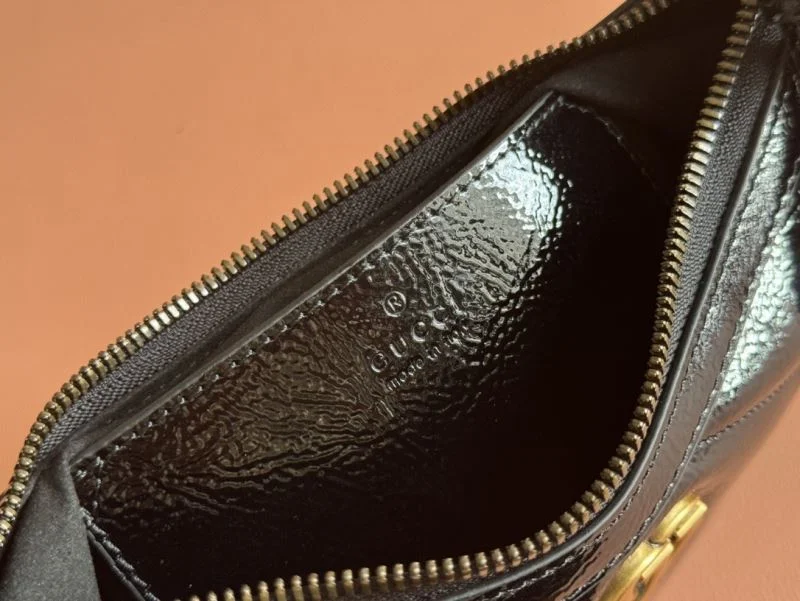 High fidelity Gucci Hobo Bags