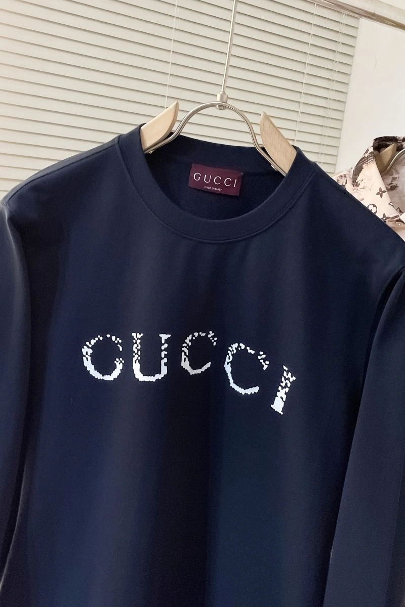Top mirror Gucci Hoodies