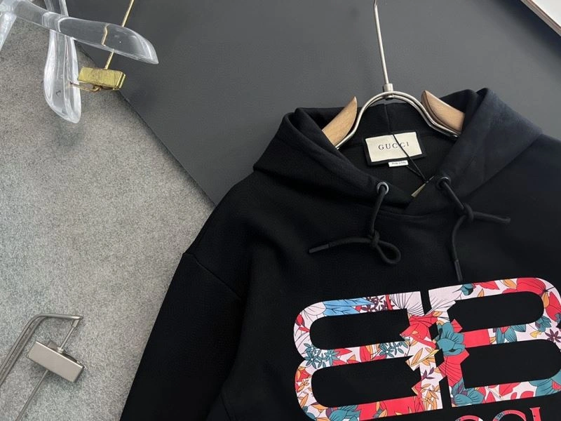 Top mirror Gucci Hoodies