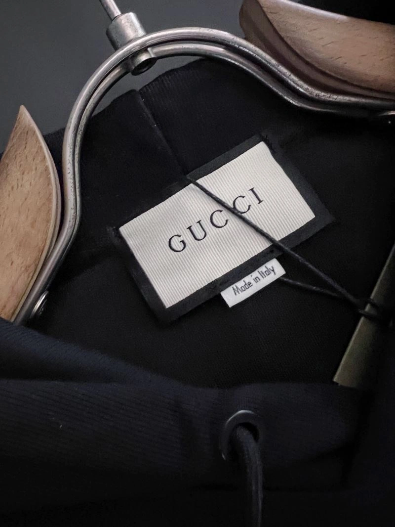 Top mirror Gucci Hoodies