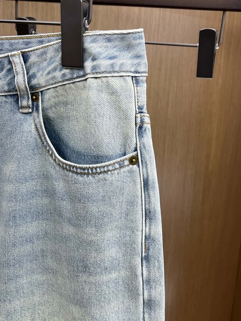Accurate model Gucci Jeans