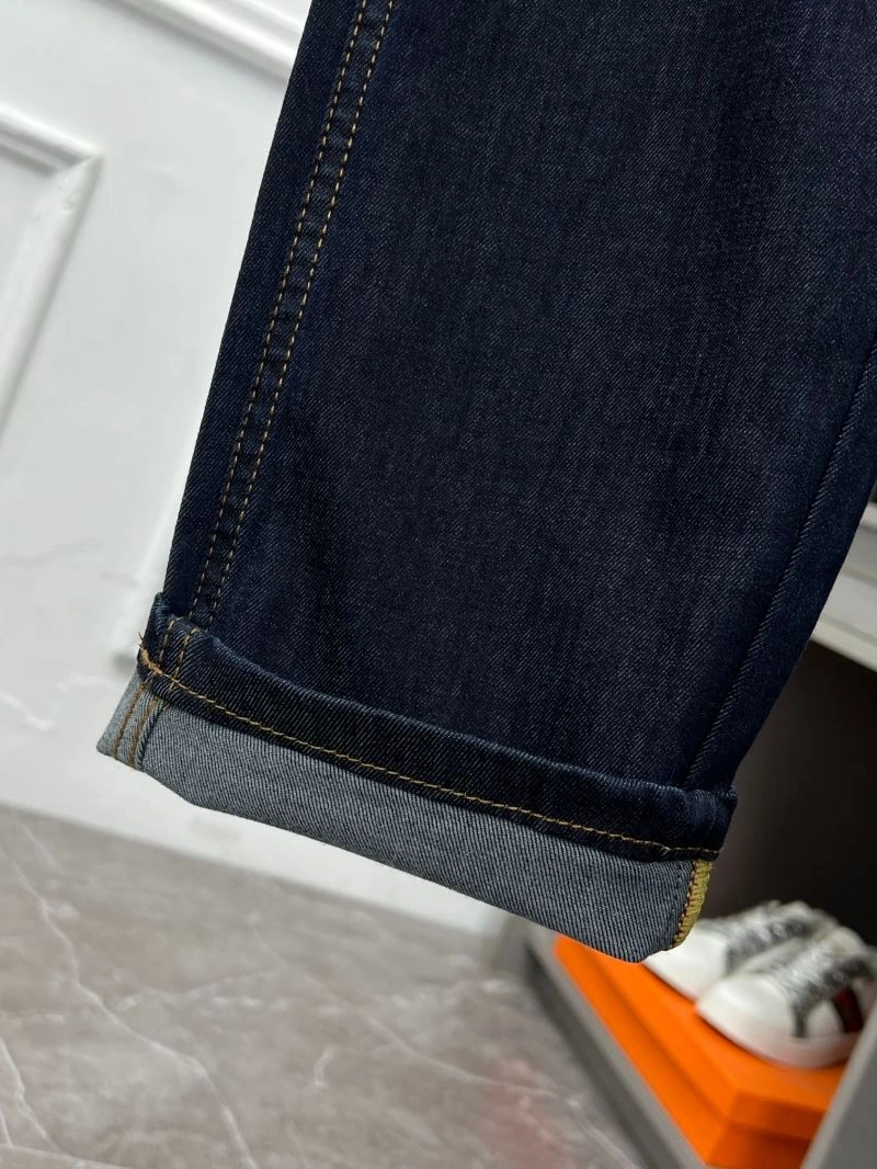 Factory-made Gucci Jeans