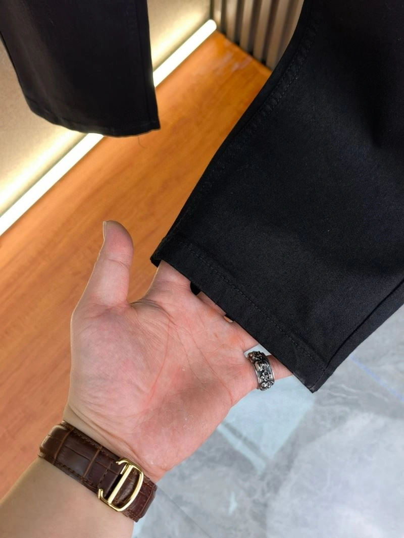 Cut-rate Gucci Jeans