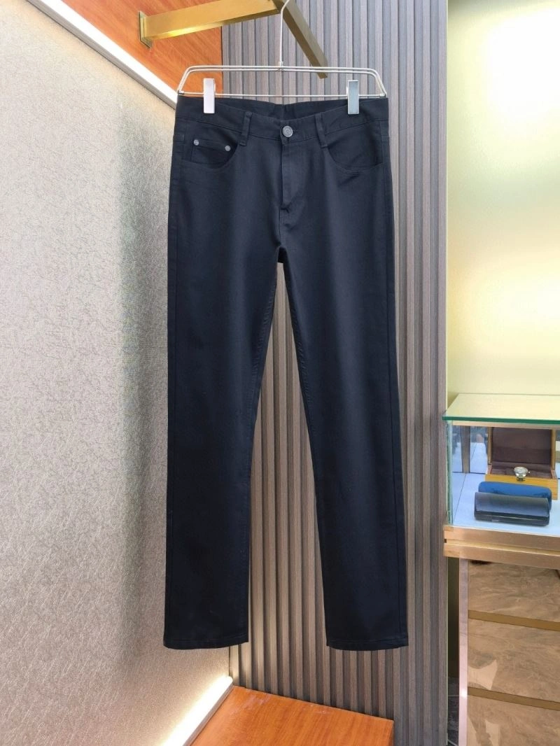 Budget-friendly Gucci Jeans