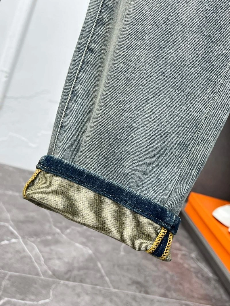 Exact replica Gucci Jeans