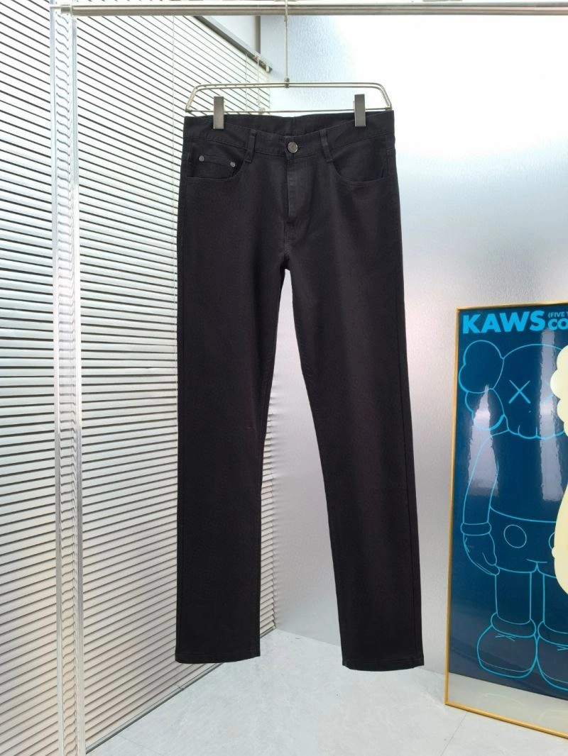 Budget-friendly Gucci Jeans