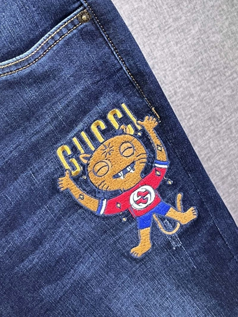 Top match Gucci Jeans