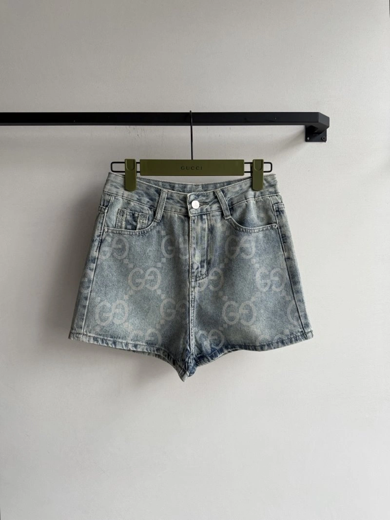Gucci Jeans