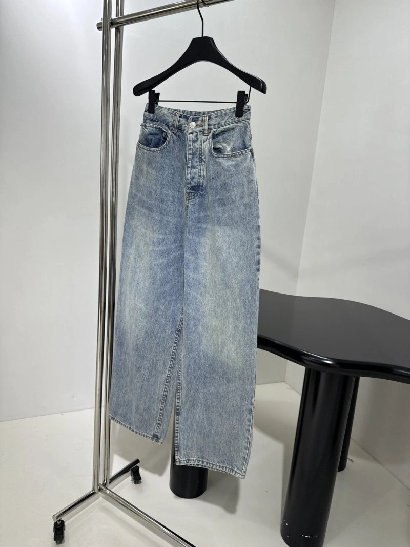 Budget-friendly Gucci Jeans