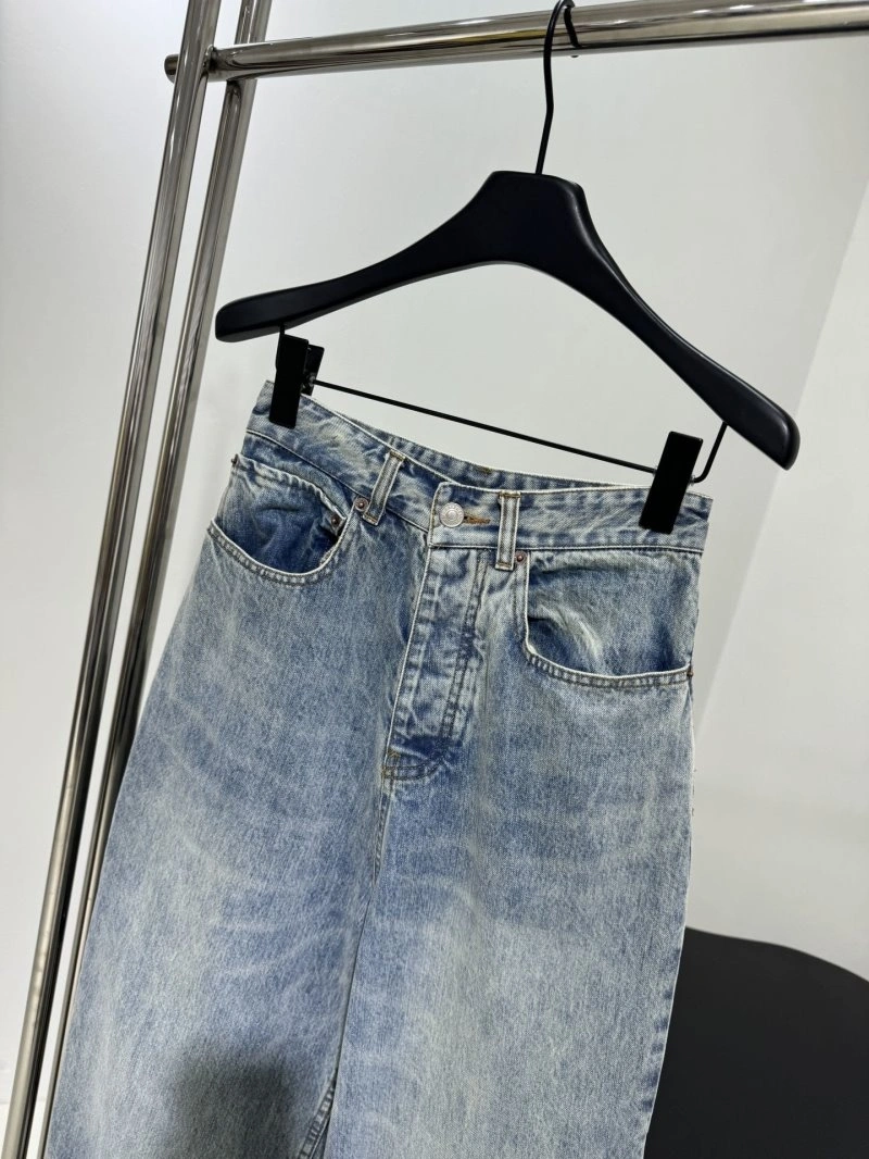 Budget-friendly Gucci Jeans