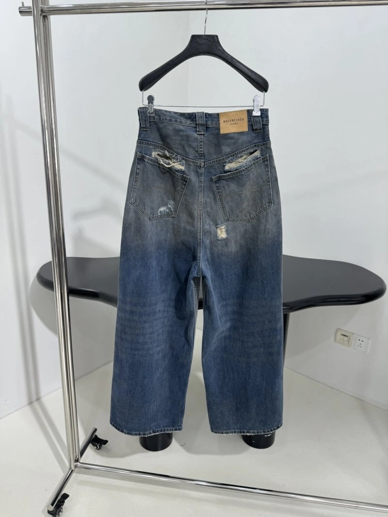 Economical Gucci Jeans