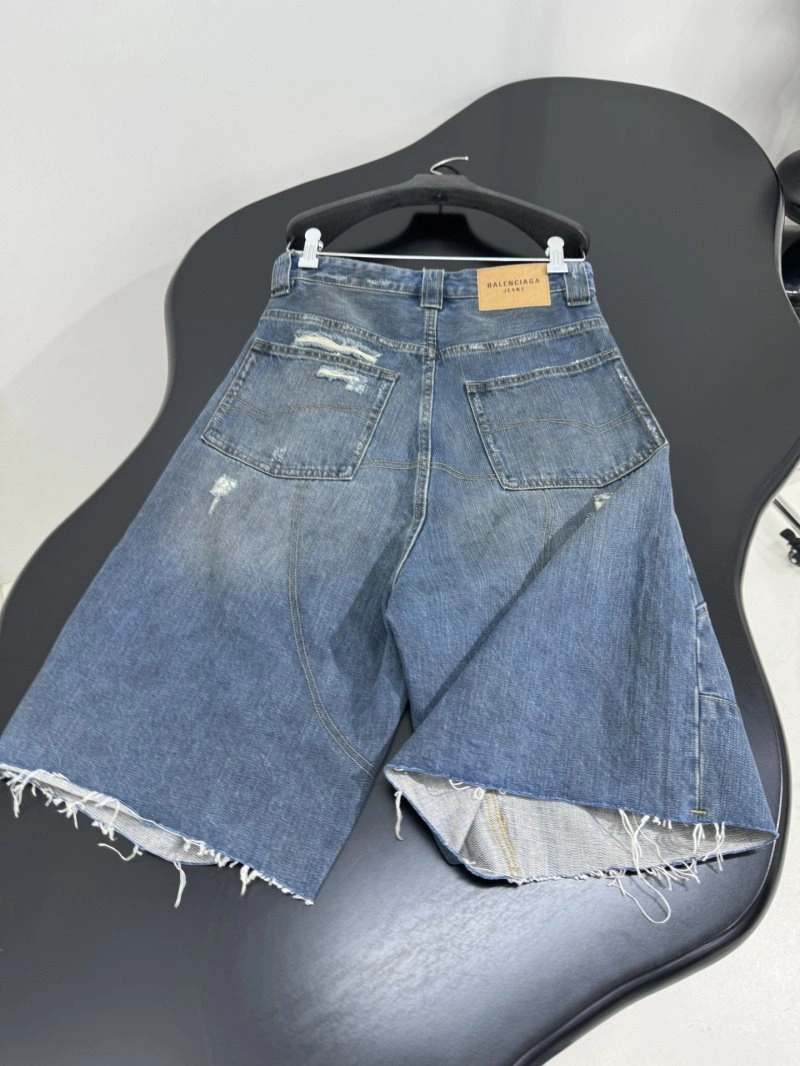 Accurate model Gucci Jeans