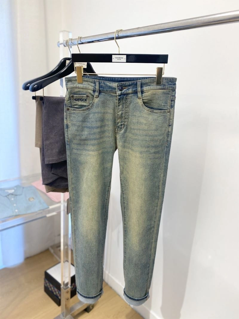 Top match Gucci Jeans