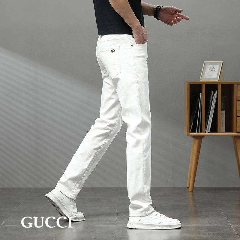 Accurate model Gucci Jeans