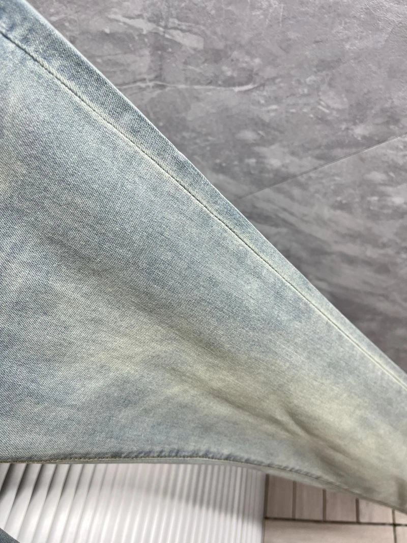 Top match Gucci Jeans