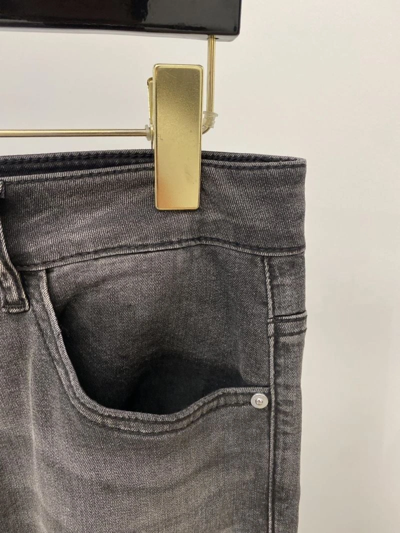Budget-friendly Gucci Jeans
