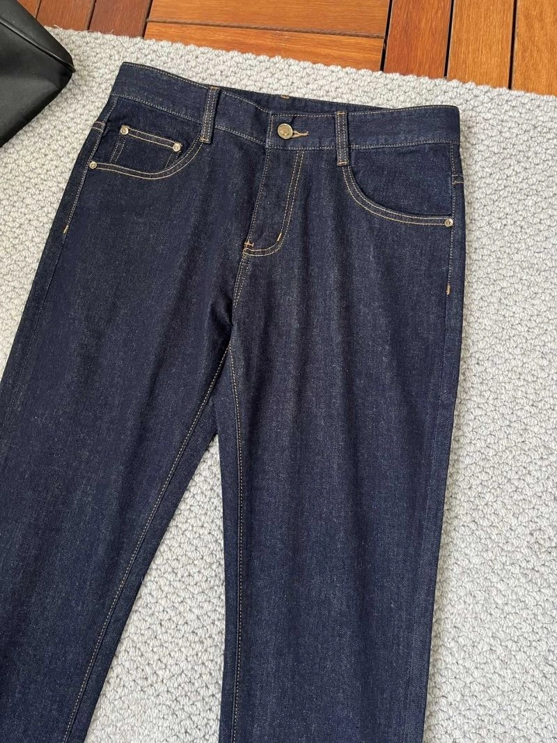 Cut-rate Gucci Jeans