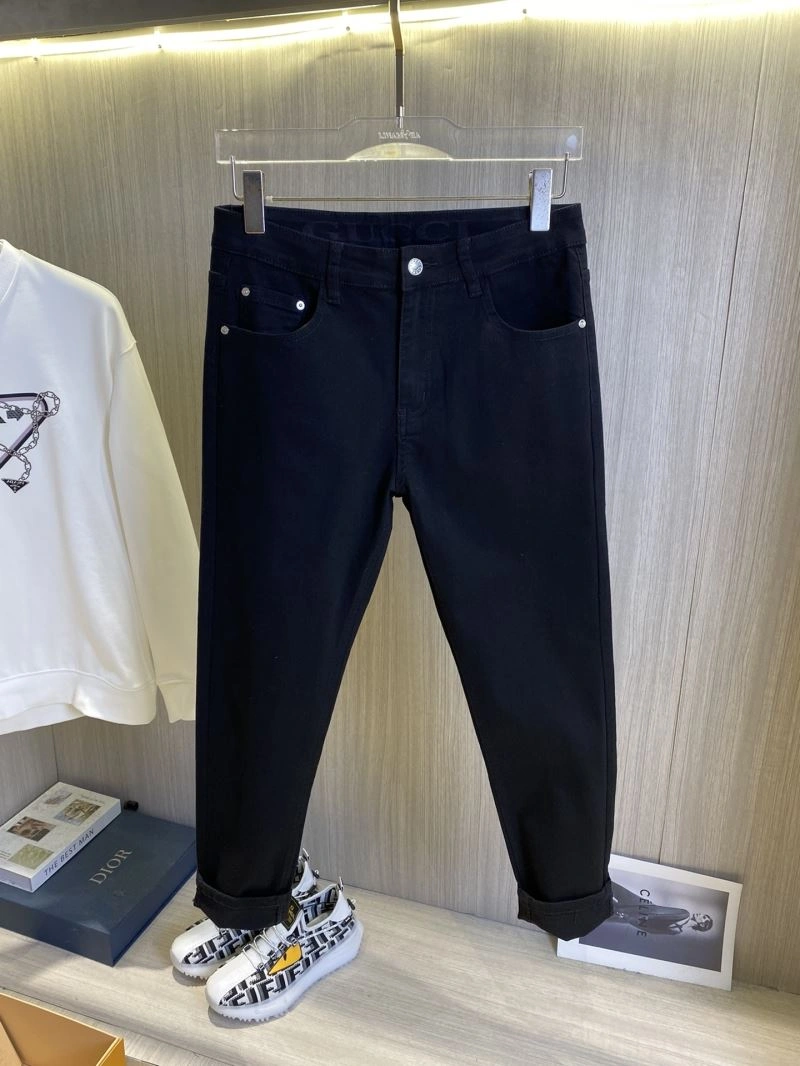 Top match Gucci Jeans