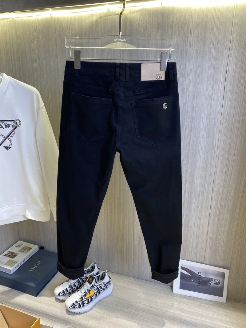 Top match Gucci Jeans
