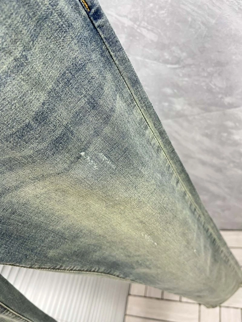 Precise copy Gucci Jeans