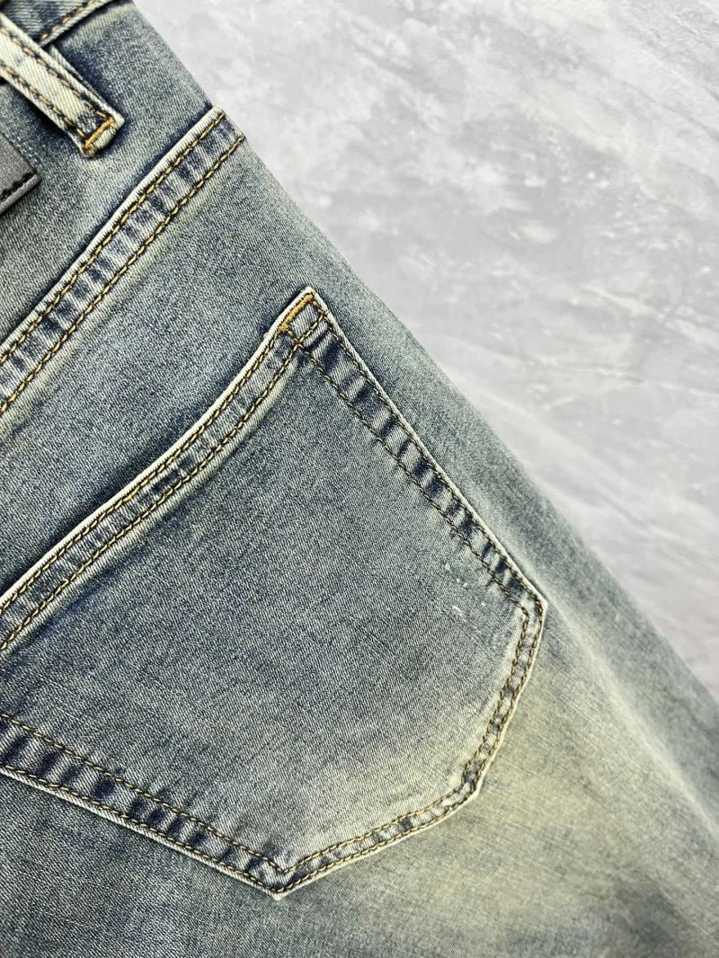 Precise copy Gucci Jeans