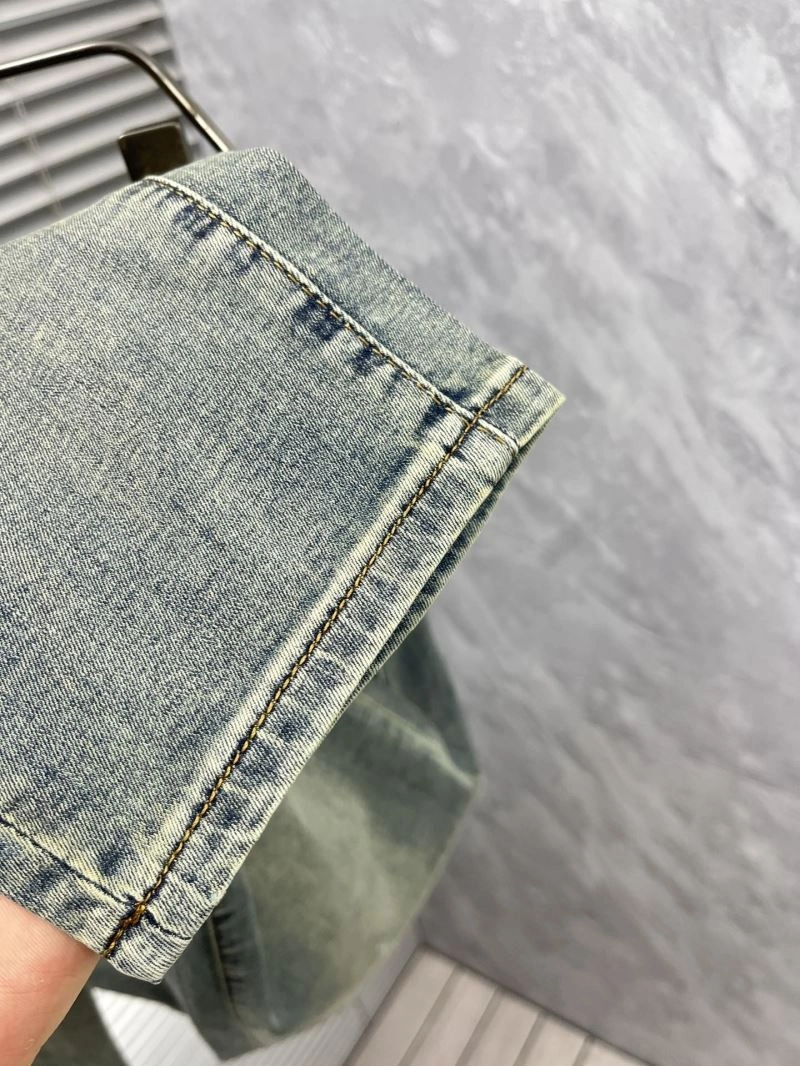 Precise copy Gucci Jeans