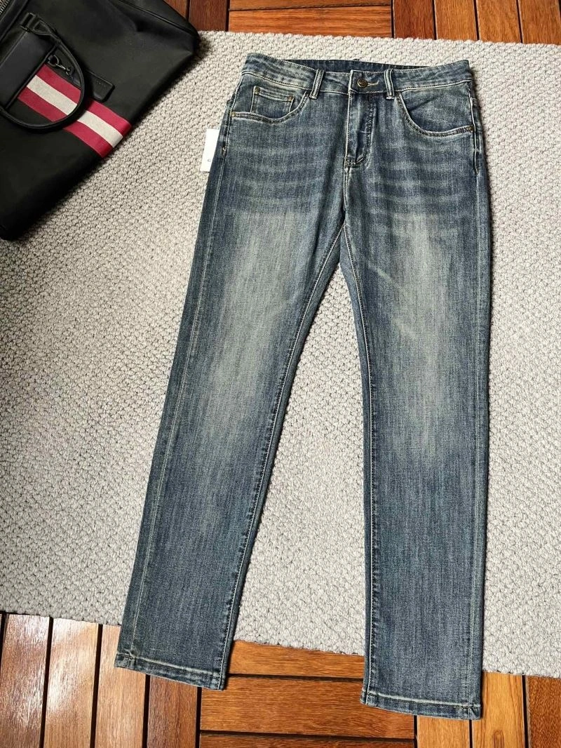 Official Gucci Jeans