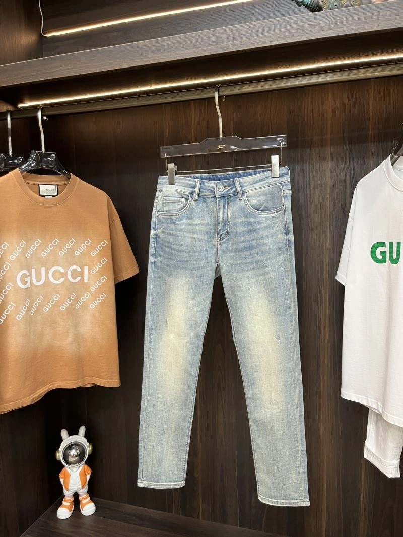 Precise copy Gucci Jeans