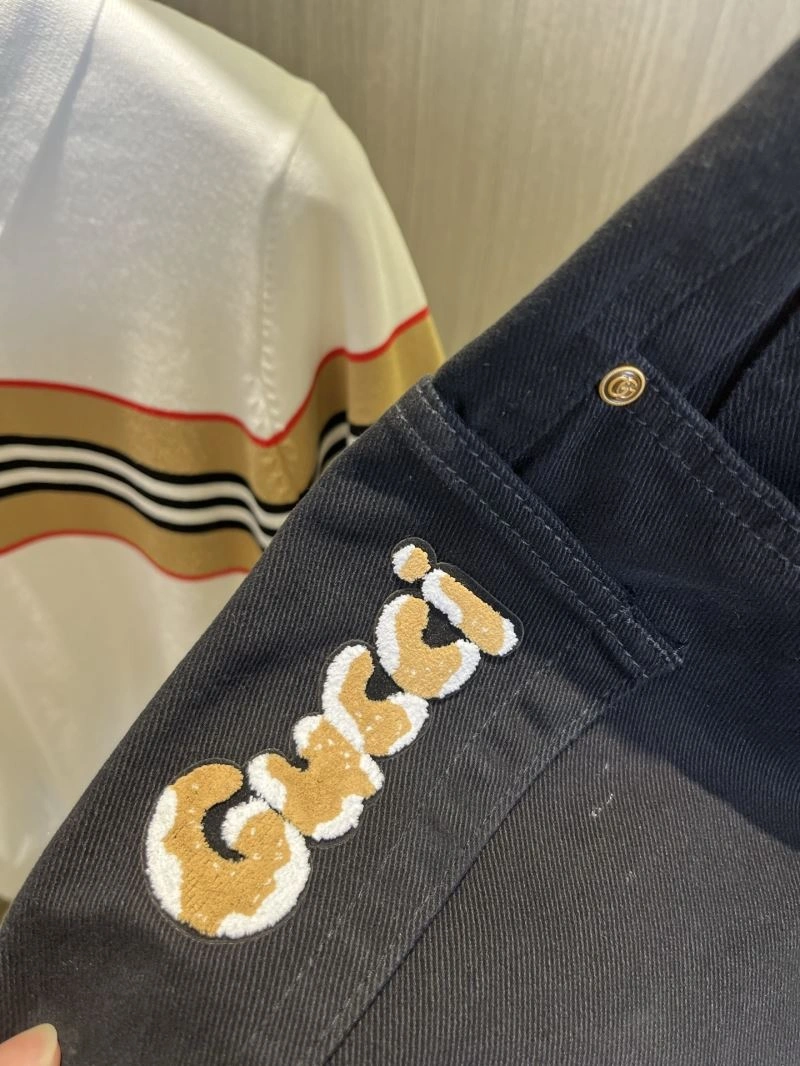 Top match Gucci Jeans
