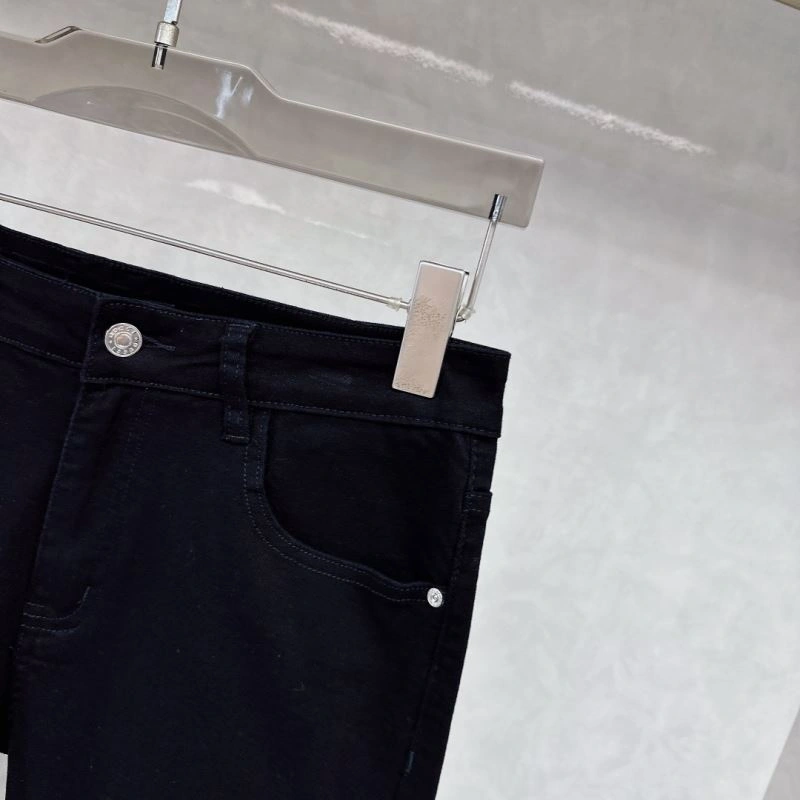 Cut-rate Gucci Jeans