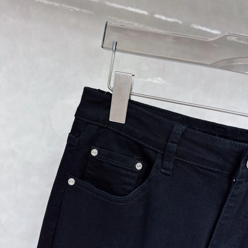 Cut-rate Gucci Jeans