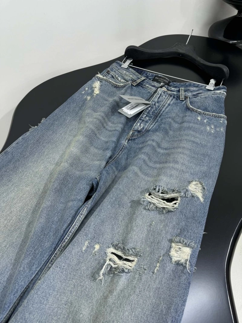 Economical Gucci Jeans