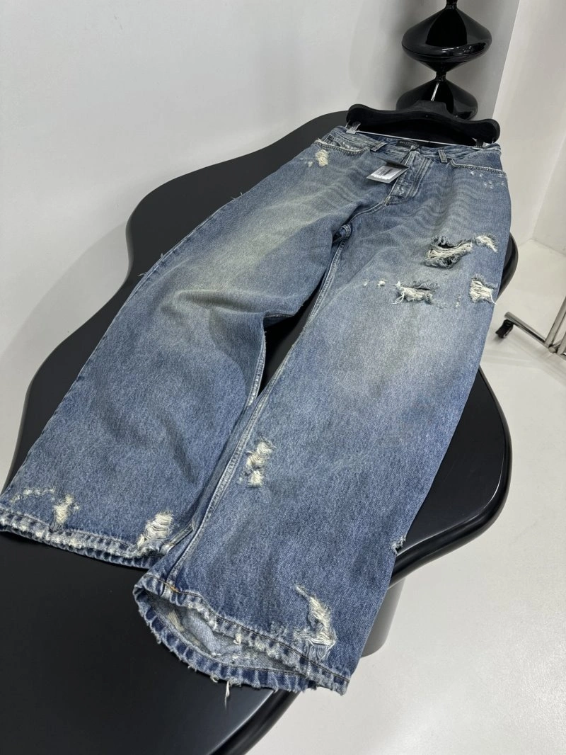 Economical Gucci Jeans