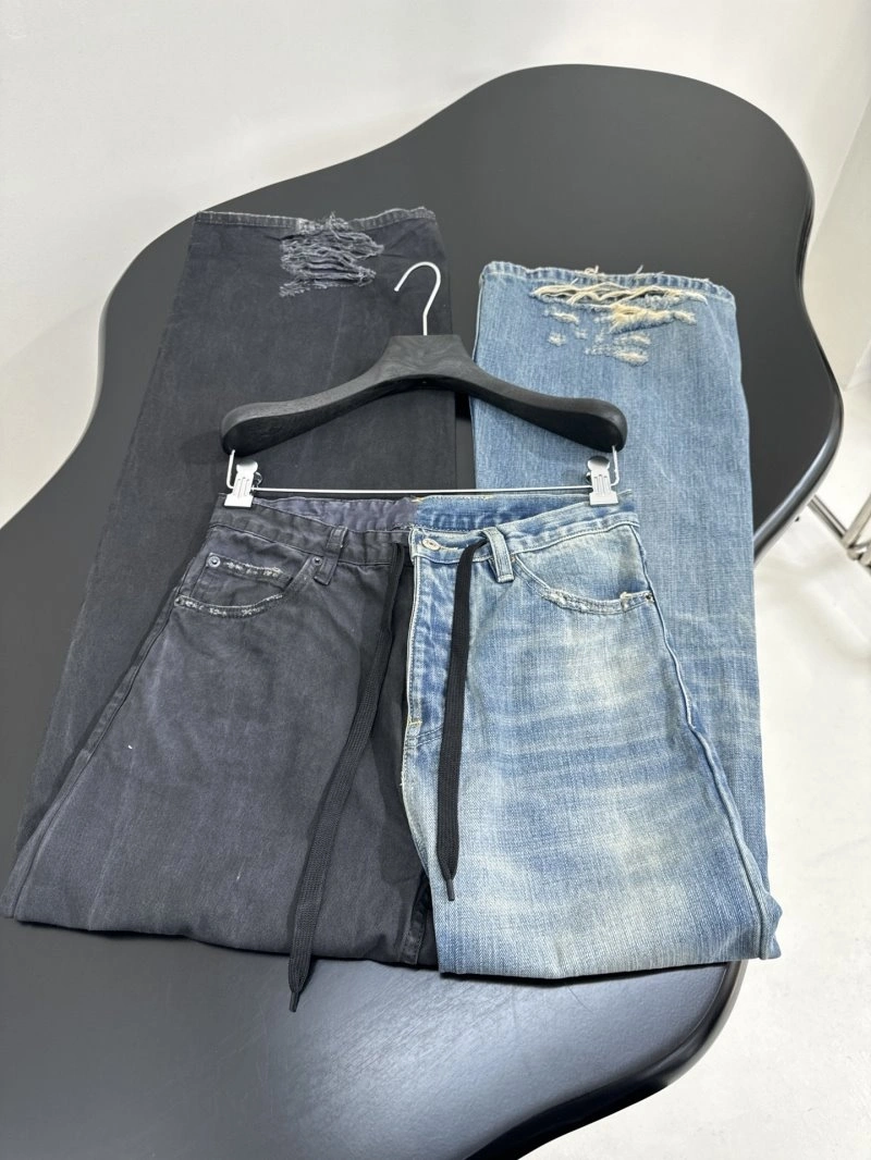 Cut-rate Gucci Jeans