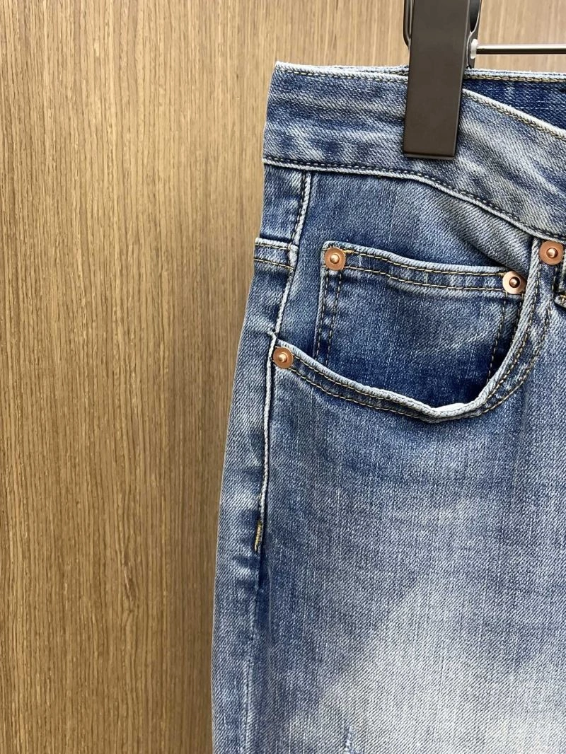 Top match Gucci Jeans