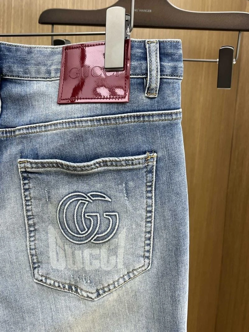Top match Gucci Jeans