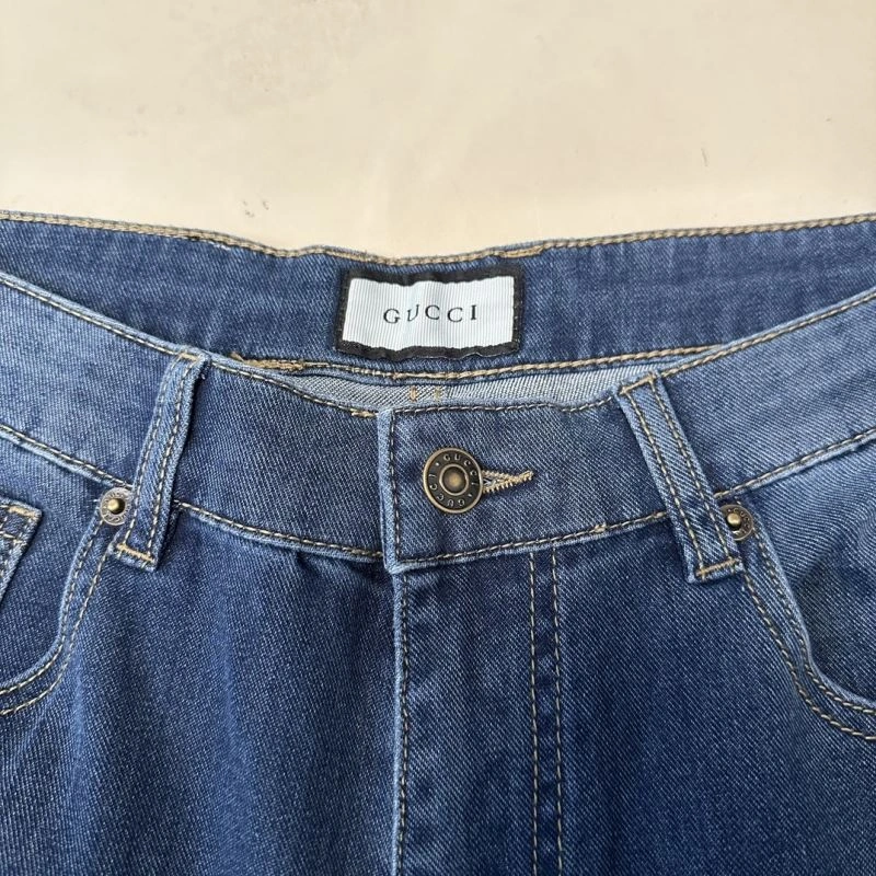 Cut-rate Gucci Jeans