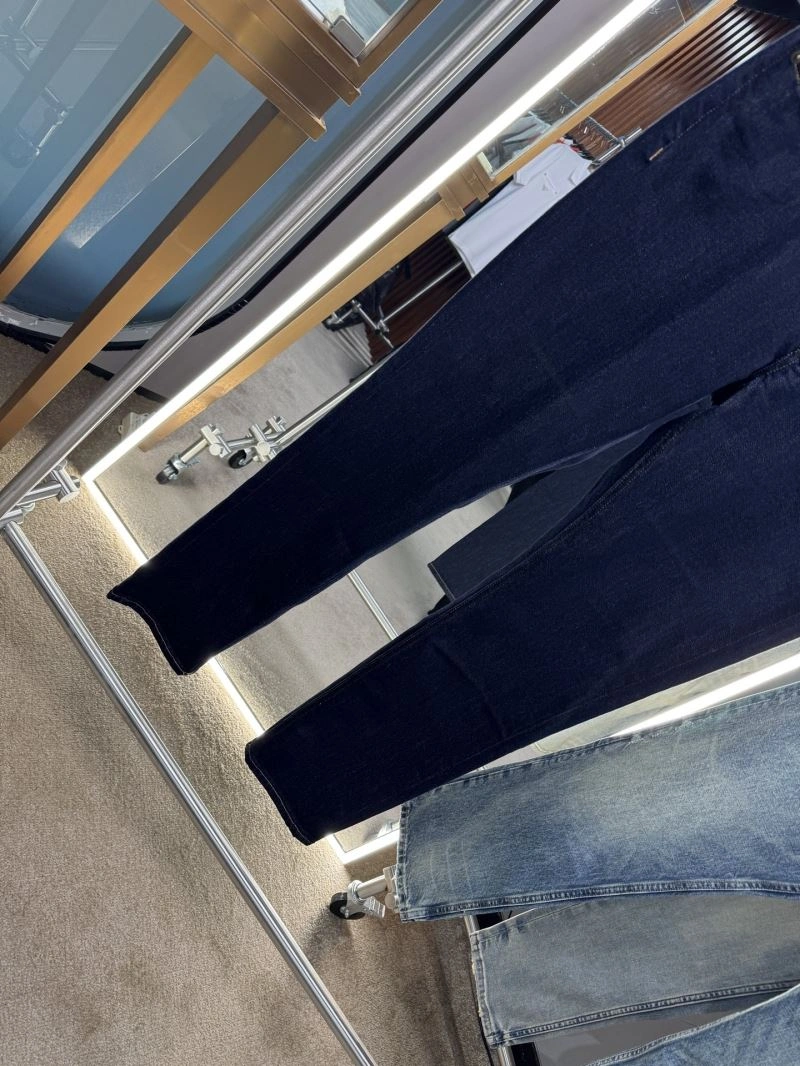 Factory-made Gucci Jeans
