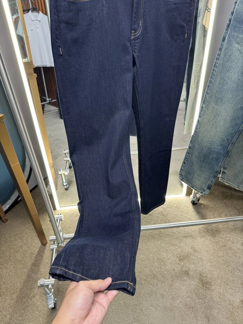 Factory-made Gucci Jeans