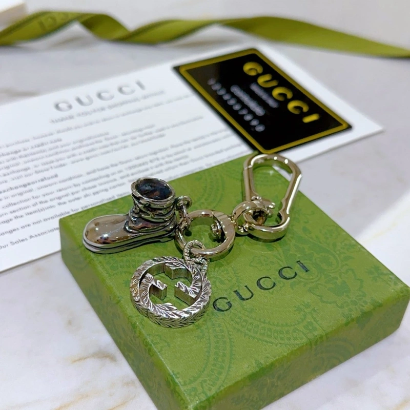 Top mirror Gucci Keychains