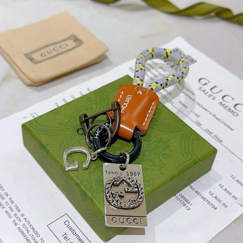 Top mirror Gucci Keychains